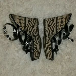 Charles Albert | Shoes | Nwot Geometric Platform Heels | Poshmark